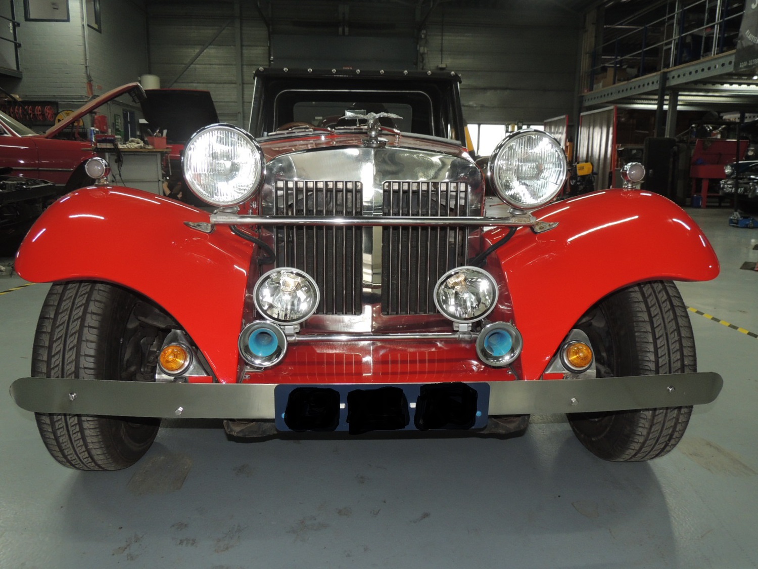 Auction JBA Falcon Falcon from 1979 for sale at ClassicCarSharks